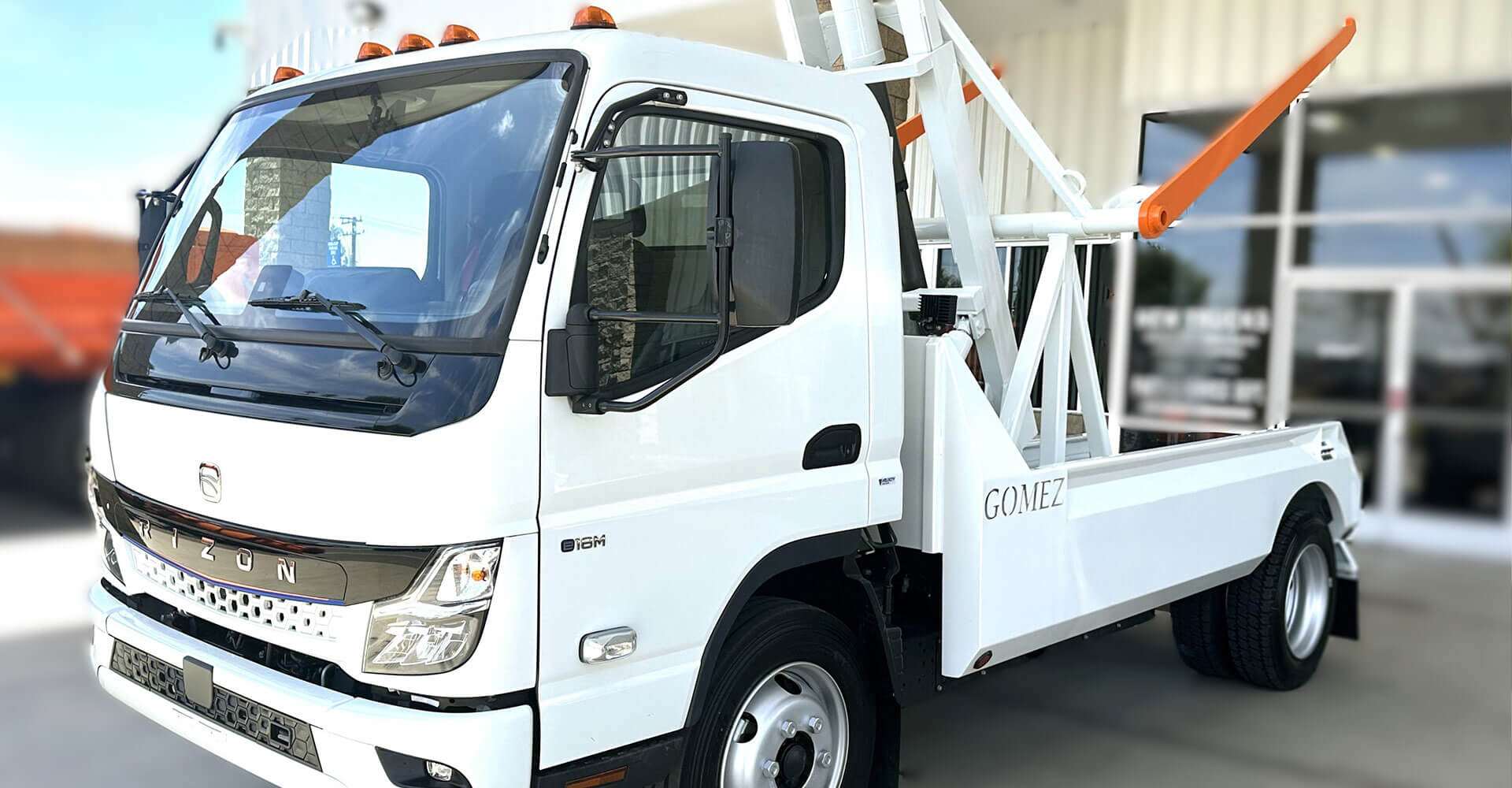 Custom Builds Banner Slide 6 - FF Gomez